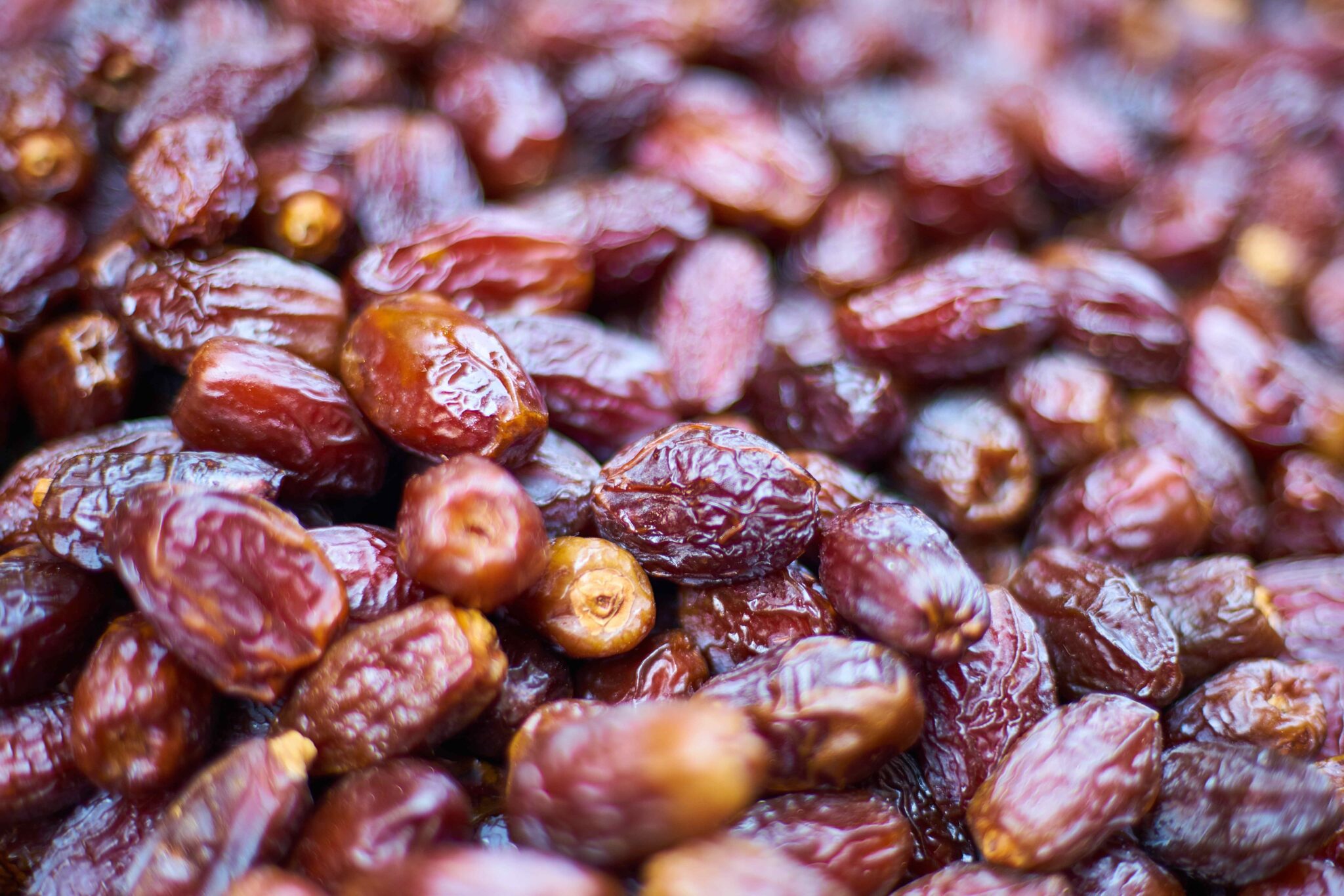 How to Preserve Dates – 5 Methods for Year-Round Enjoyment - Fruit ...